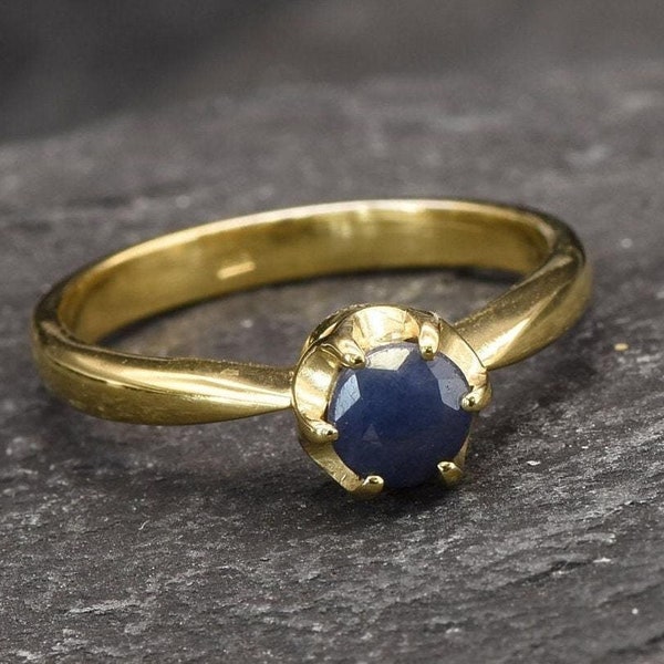 Gold Sapphire Ring - Etsy