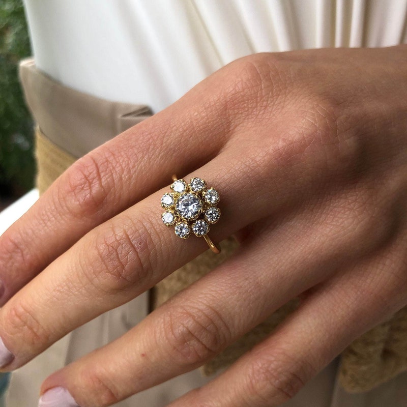 Gold Flower Ring - Etsy