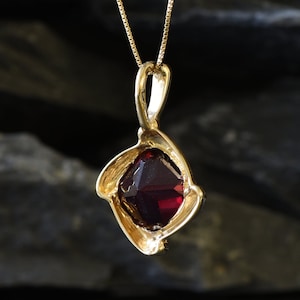 Gold Ruby Pendant, Created Ruby, Gold Vintage Pendant, Square Pendant ...