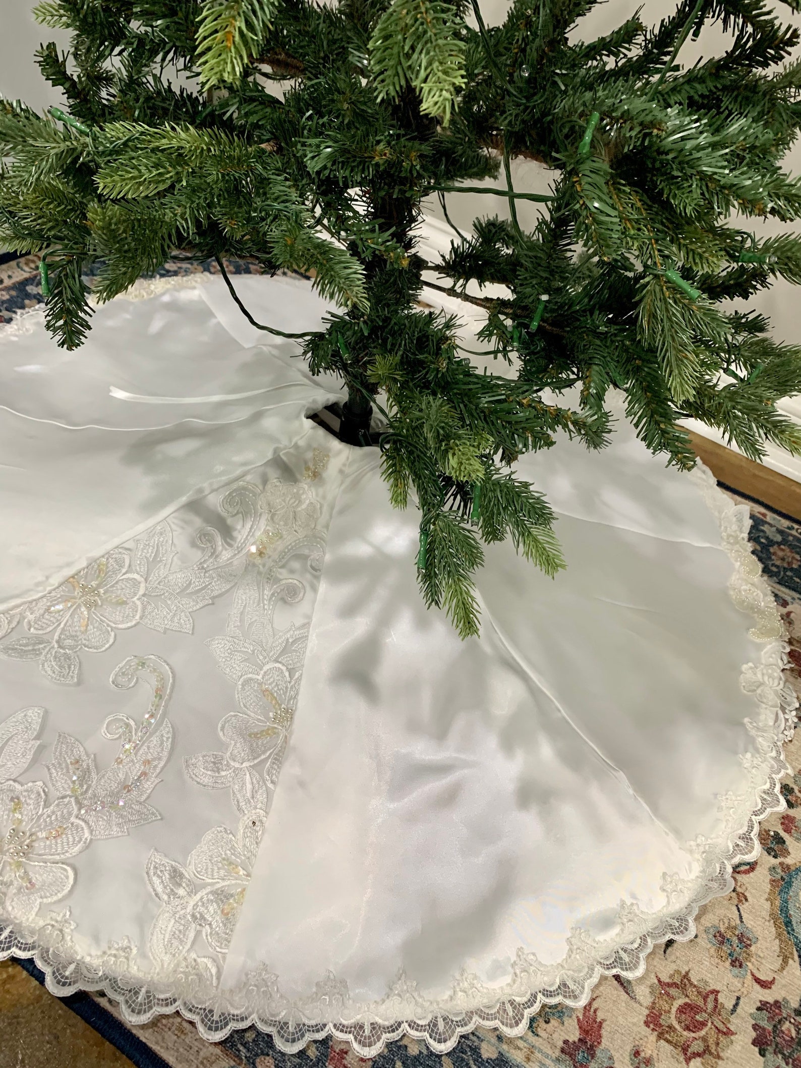 Wedding Dress Christmas Tree Skirt, Custom Tree Skirt , Heirloom ...