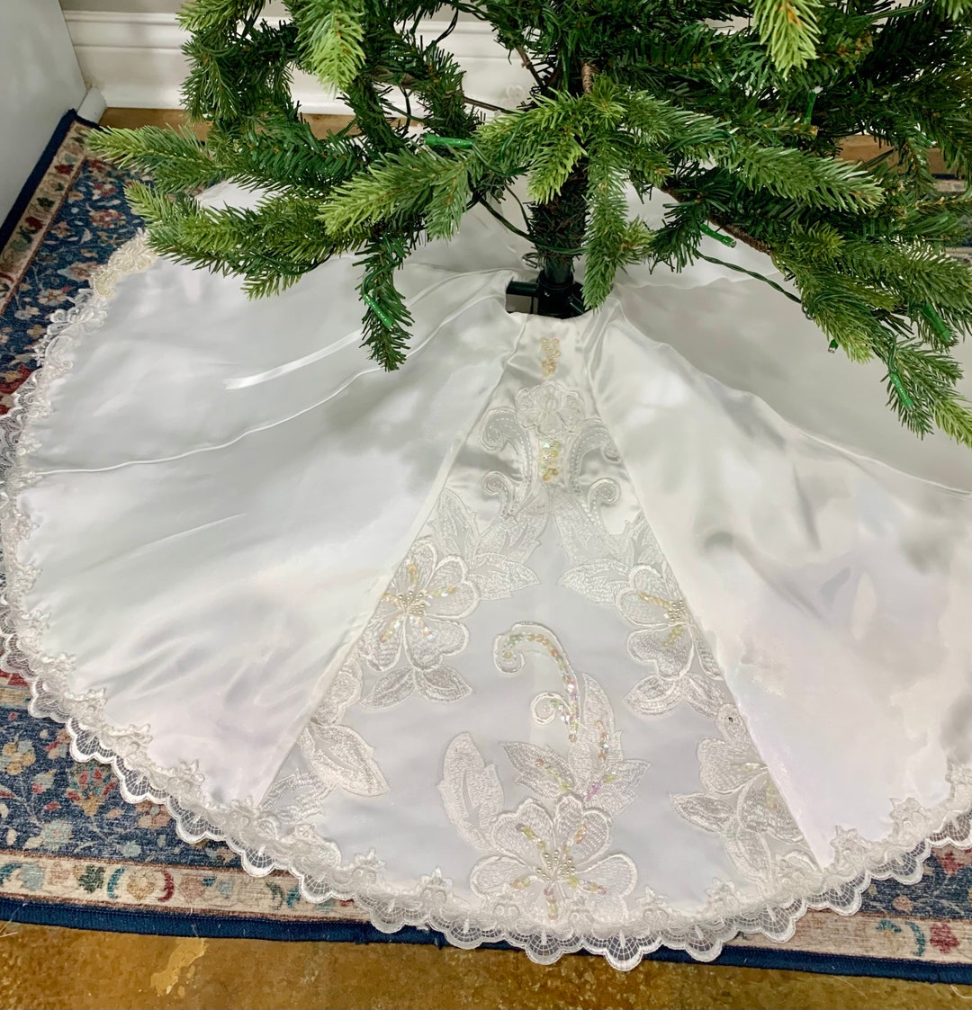 Wedding Dress Christmas Tree Skirt, Custom Tree Skirt , Heirloom ...
