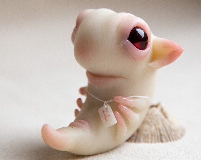 Polymer clay fetus and aliens sculpture. Weird gifts by CocoonToy