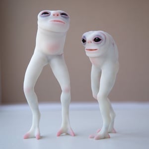 Fresno Nightcrawlers of California, Alien Statue Mythical Creatures ...