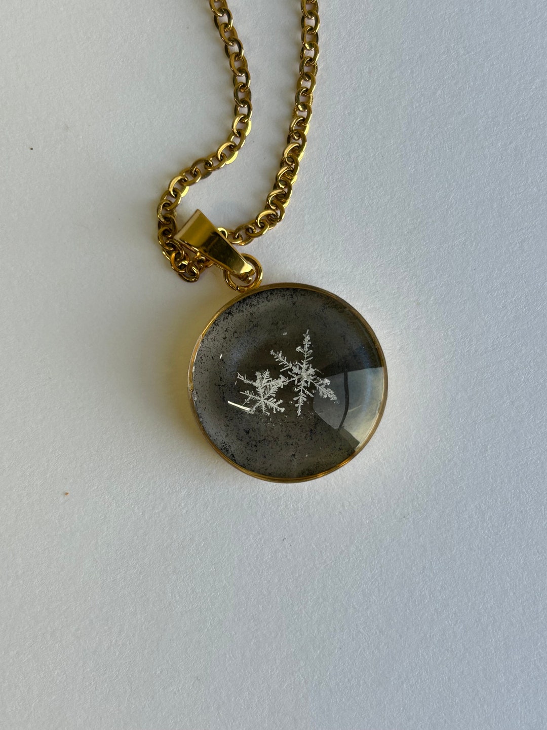 Real Snowflake Preserved Artist Danielle Oliver Captured Real Snowflake ...