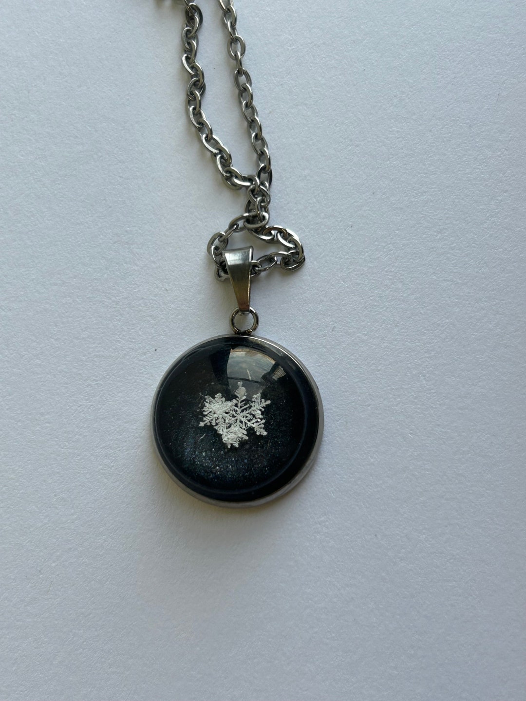 Real Snowflake Preserved Artist Danielle Oliver Captured Real Snowflake ...