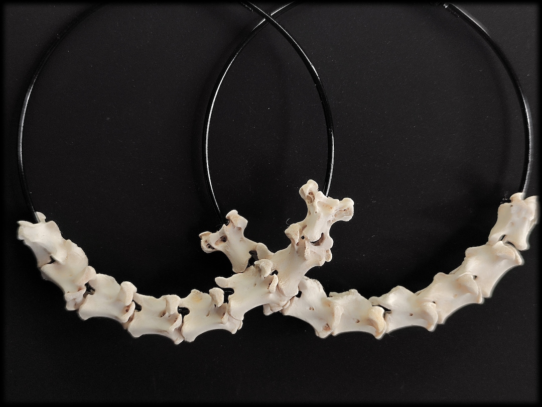 Knochen Ohrringe in 3 Größen // Knochen Schmuck, Knochen Kreolen, Hexen ...