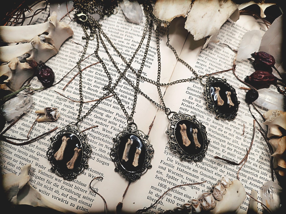 Buzzard Foot Bone Amulet // Witch Necklace, Bone Necklace, Gothic ...