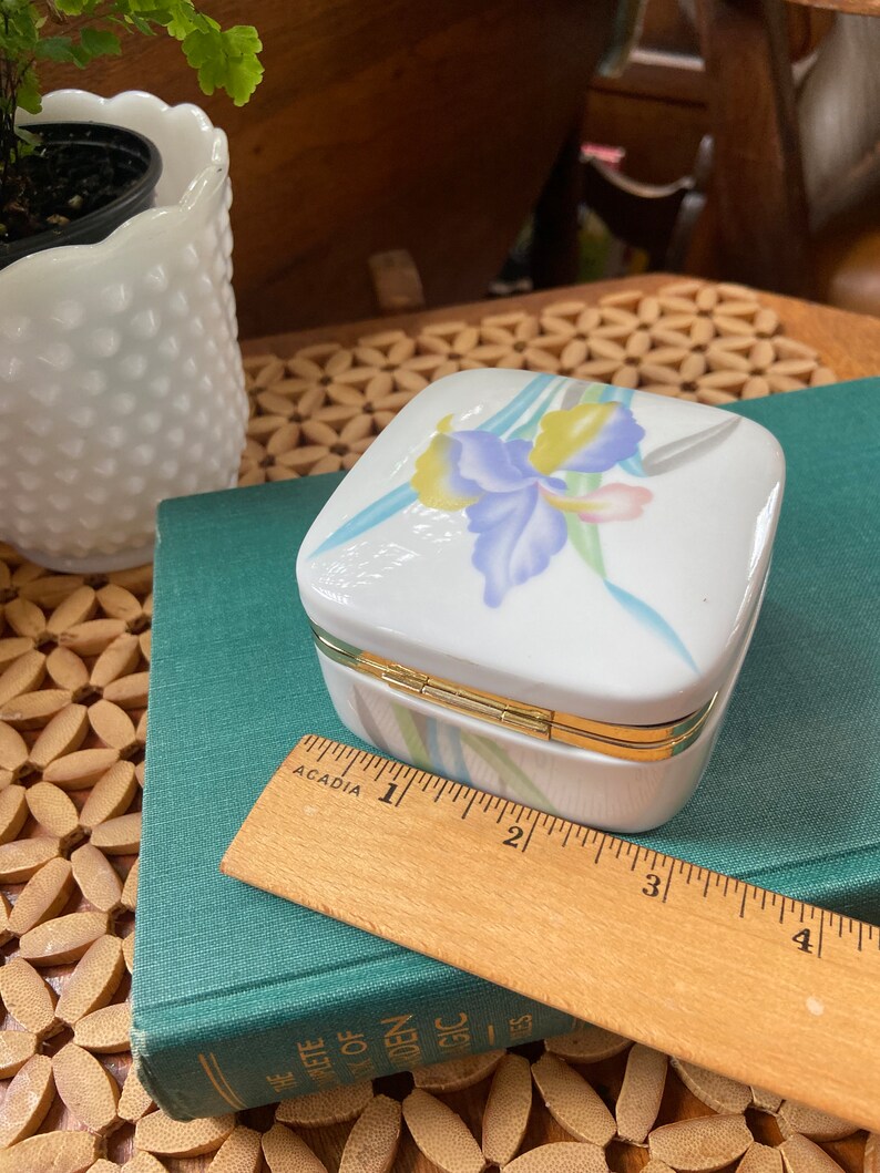 Vintage Porcelain Jewelry Box, Gold-tone Hinge, Iris Floral Motif ...