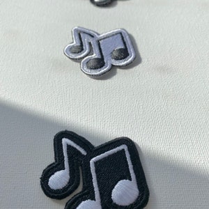 Musical Note Symbol Embroidered Patches, Iron / Sew on Patches ...