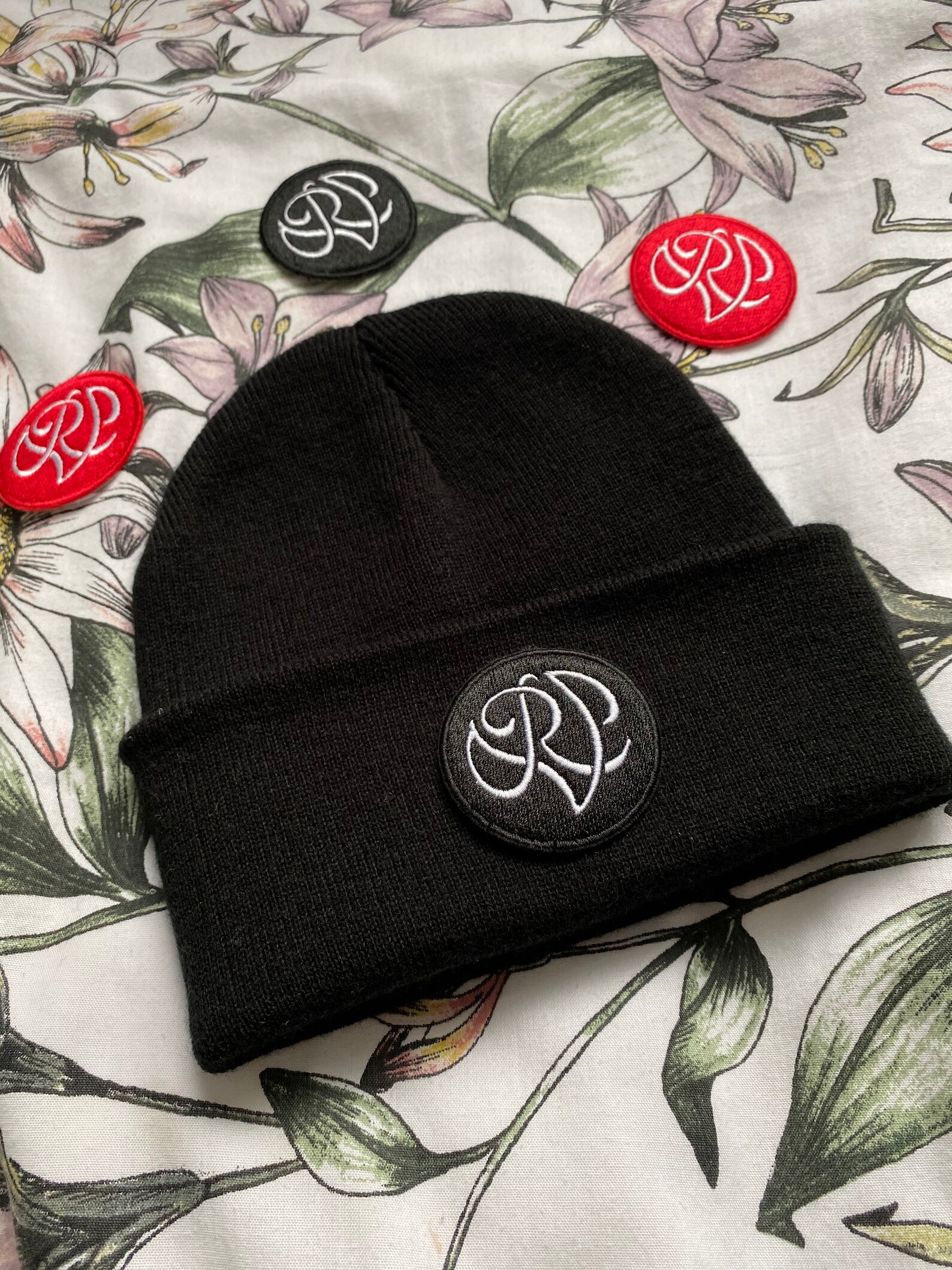 Red Velvet Queendom Embroidered Patches Iron on Patches Sew | Etsy