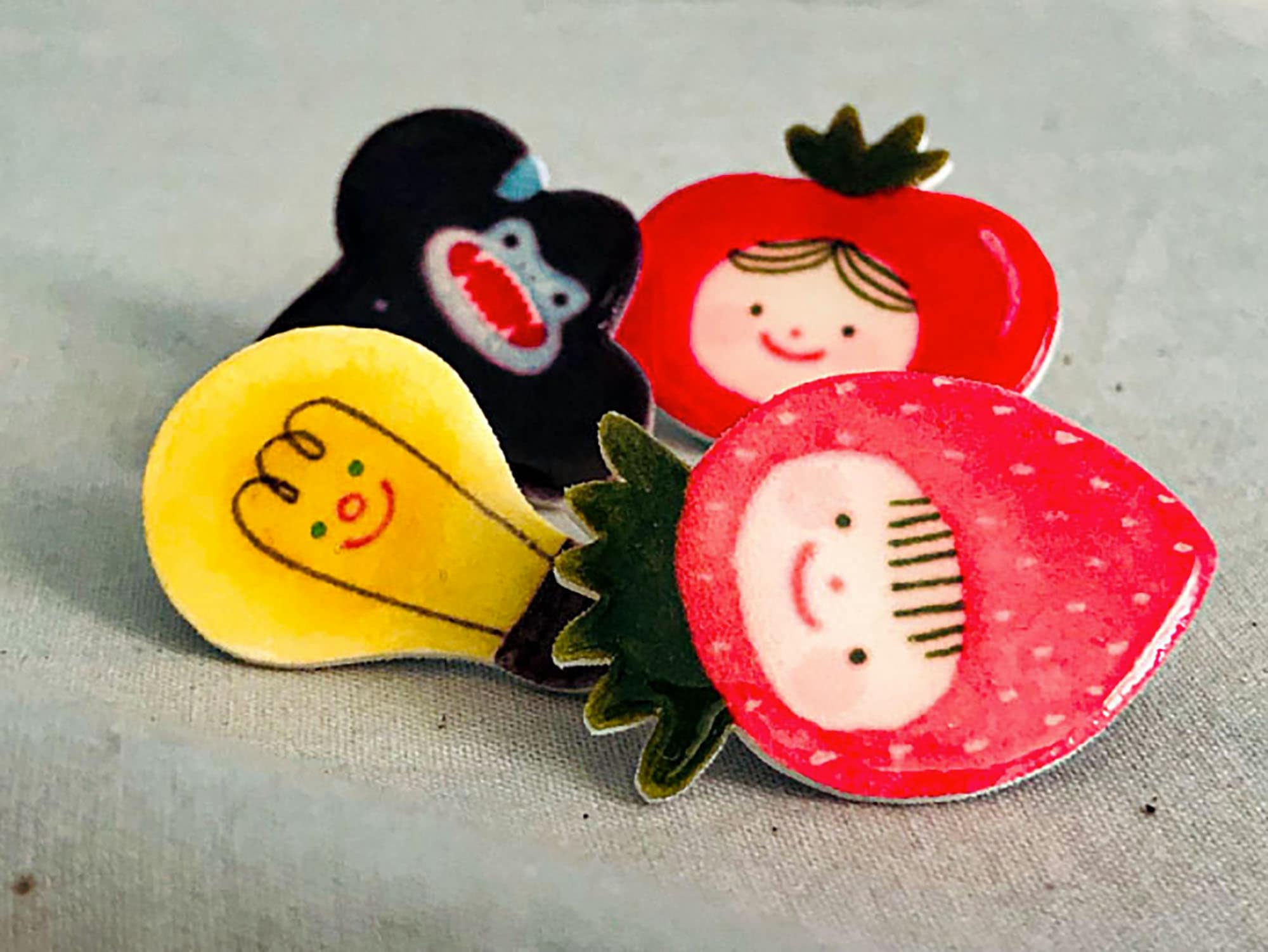 Pin Pals - Handmade Illustrated Plastic Pin Brooch - Etsy