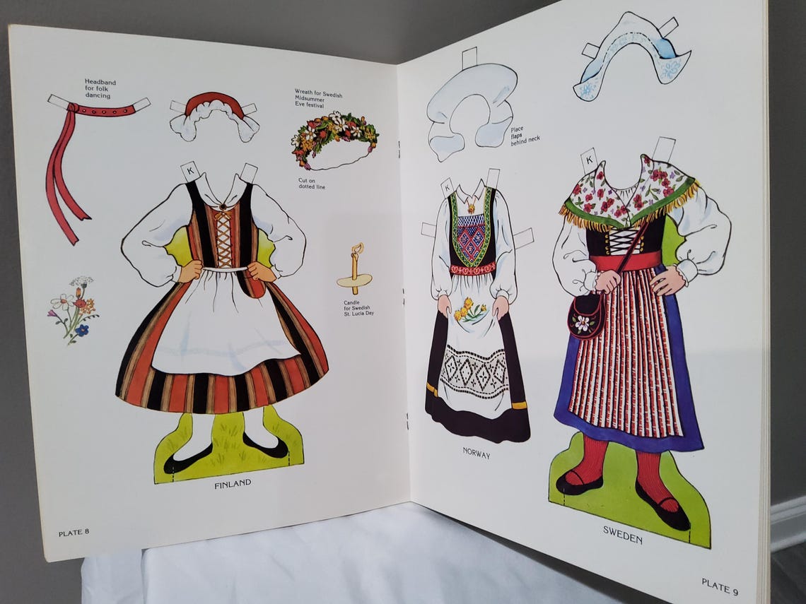 1983 Traditional Folk Costumes of Europe Paper Dolls in Full Color - Etsy