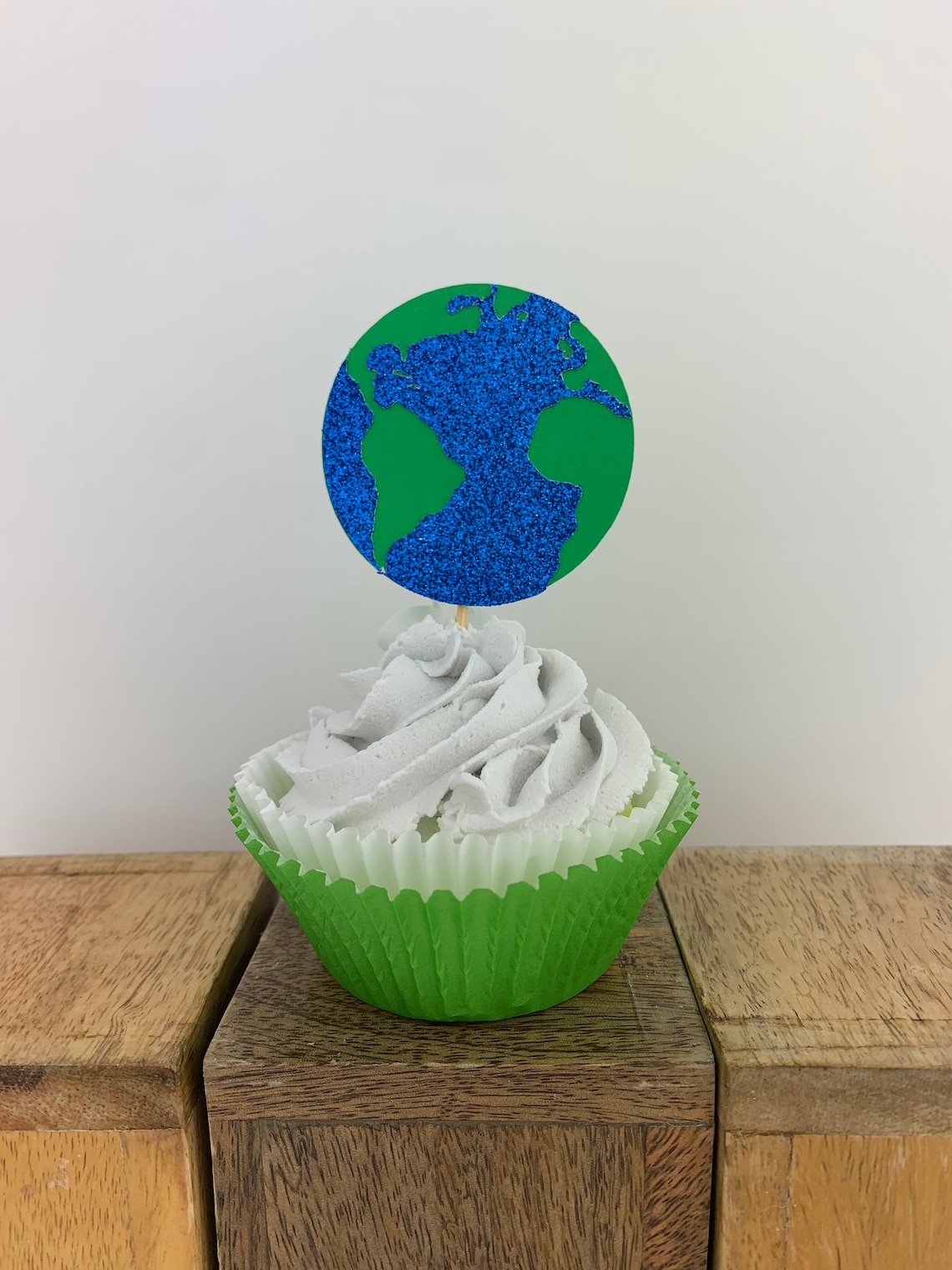 Glitter Earth Cupcake Toppers 12 Count Planet Cupcake - Etsy