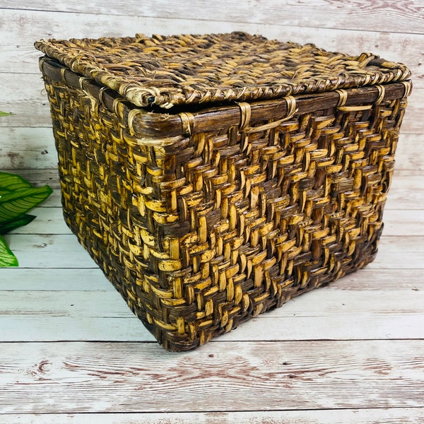 Wicker Basket With Lid - Etsy