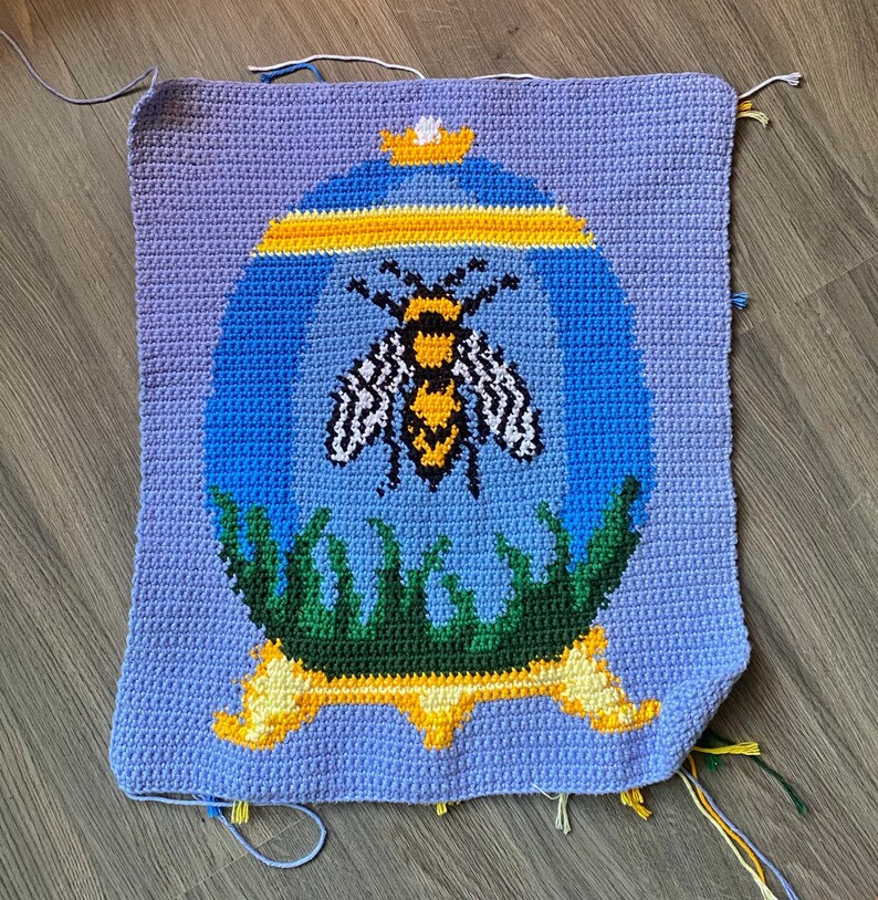 Bee Fabergé Egg Tapestry Crochet Pattern - Etsy