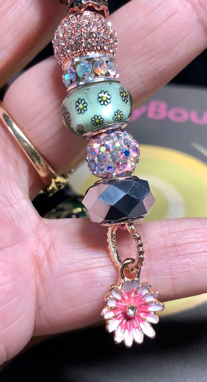 PANDORA Inspired DAISY Key Fob/keychain for Phone and Can - Etsy