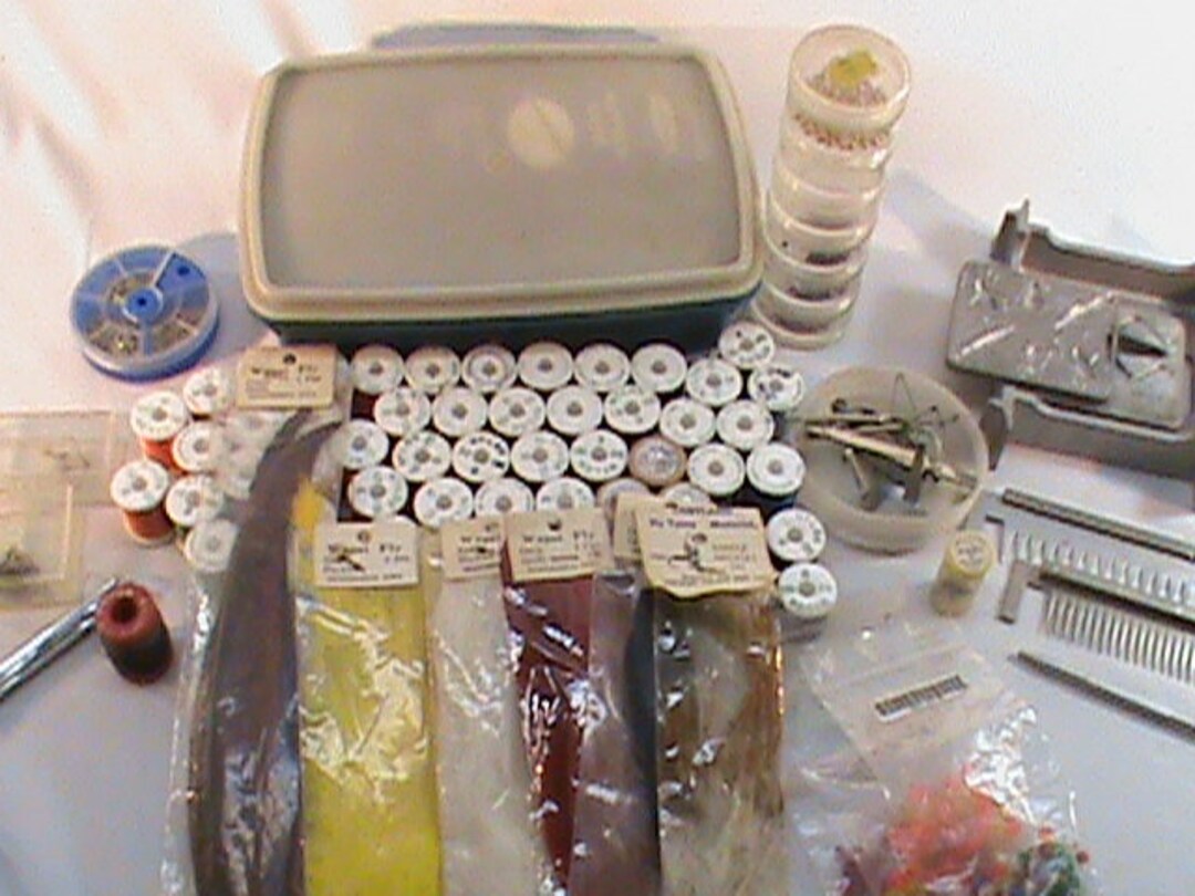 Vintage Fly Lure Making Items Thread Feathers Hooks Aluminum Molds ...