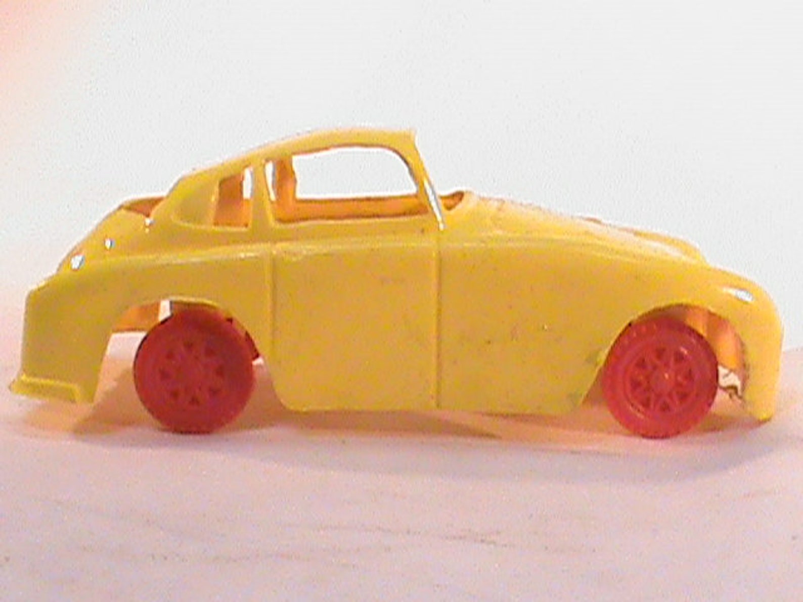 2 Vintage Yellow Plastic Hard Shell Toy Cars With Red Wheels PEGASO - Etsy