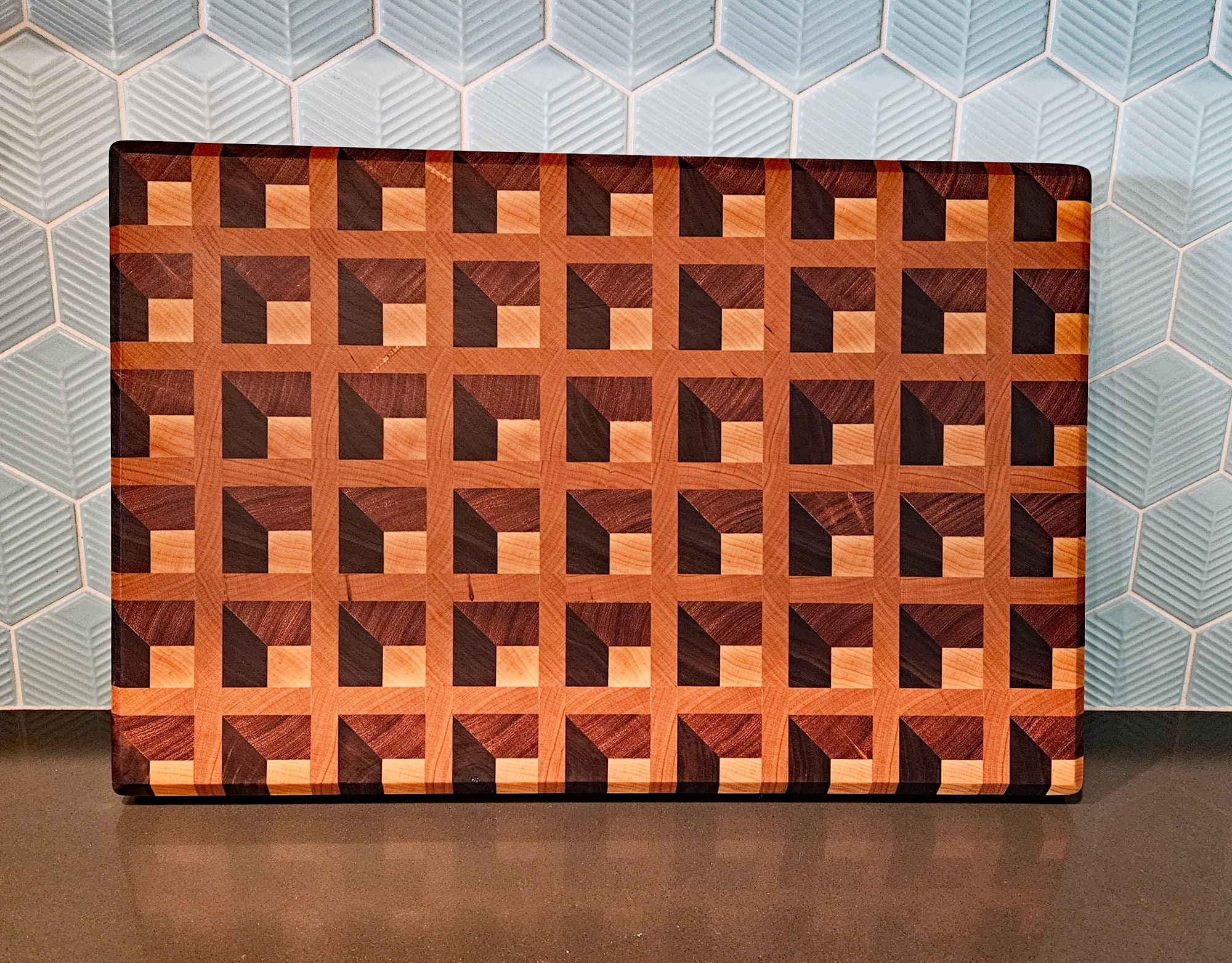 Cubes 3D End-grain Cutting Board, Housewarming Gift, Kitchen Gift ...