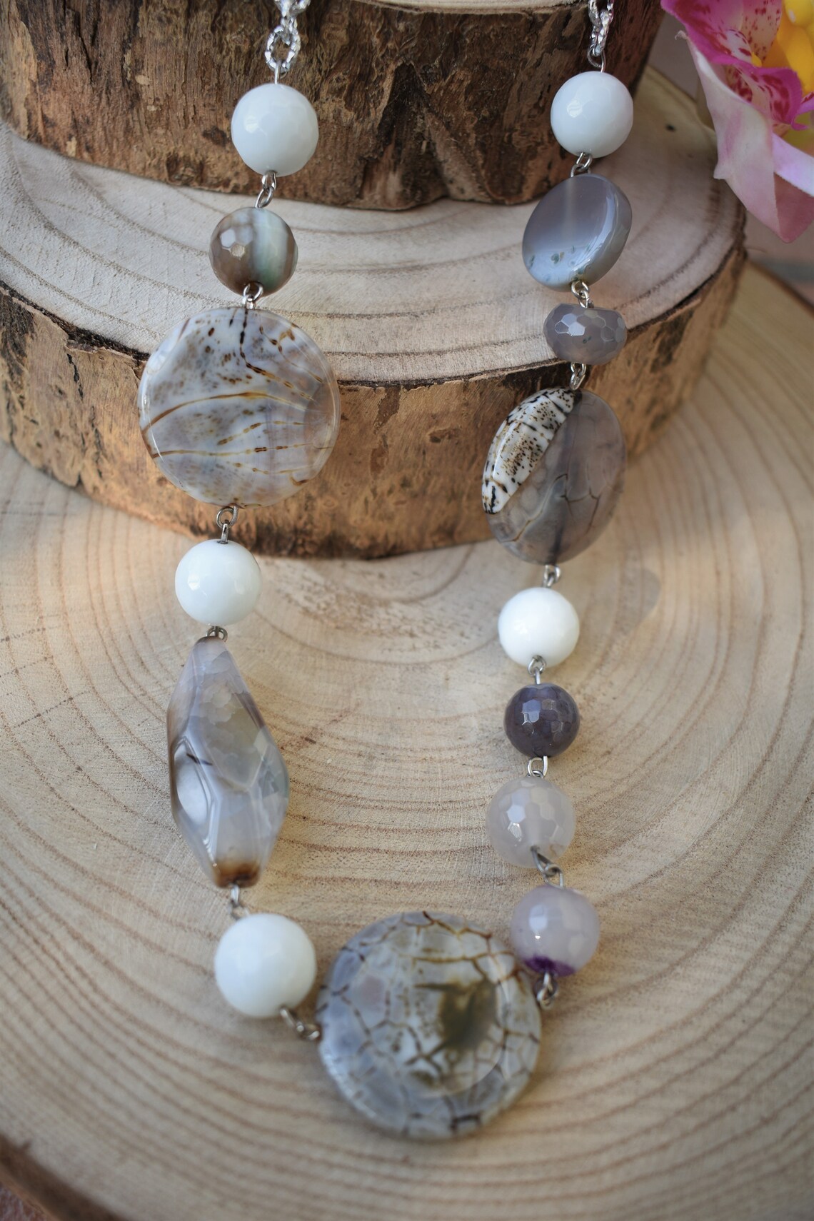 Collana pietre dure con catena e Agata Grigia e Bianca - Etsy Italia