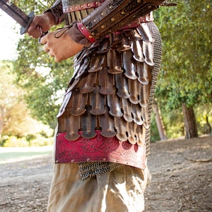 Handmade Leather Scale Armor Tasset: Medieval Fantasy Skirt - Etsy
