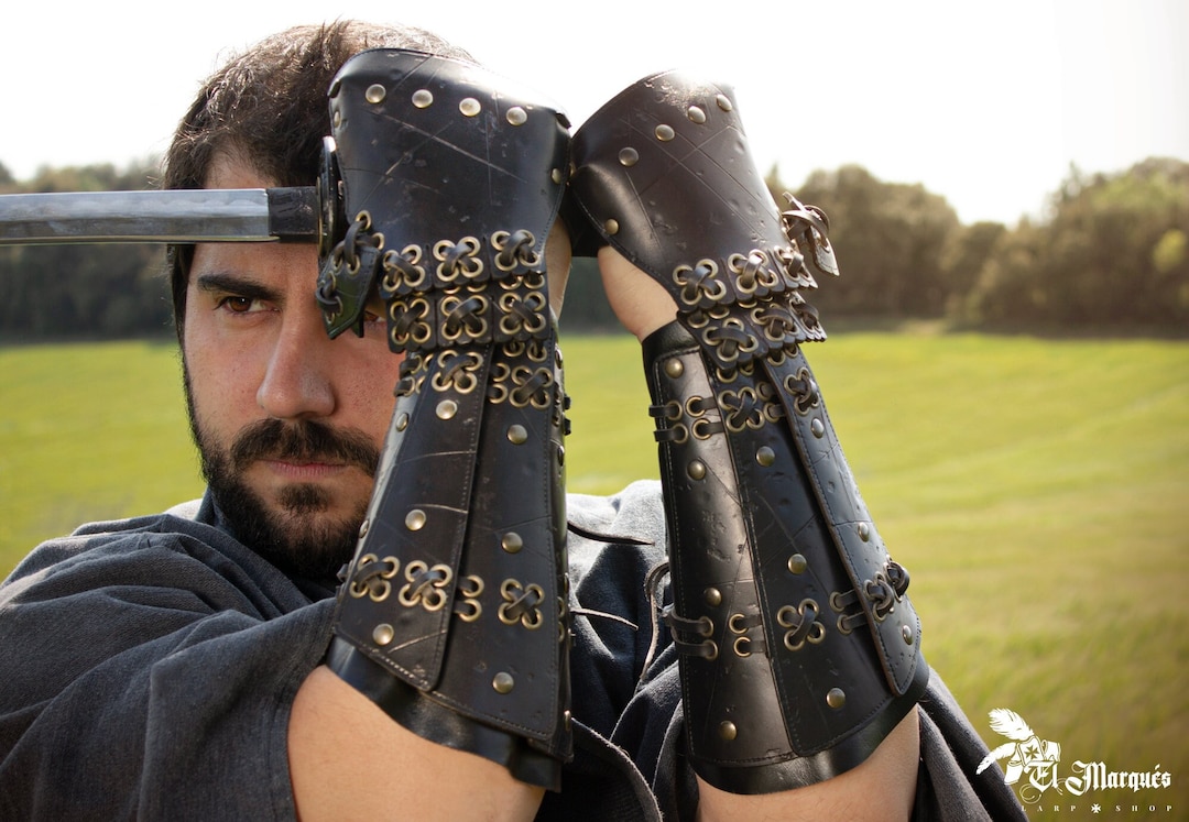 LARP Samurai Armour Gauntlet. Japanese Warrior. Samurai Bracers for ...