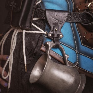 Leather Mug Holder: Renaissance Faire Tankard Strap - Etsy