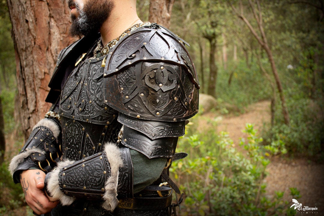 Viking Armor Leather Shoulder Pad for Celtic Inspired Knot Engravings ...