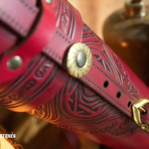 Medieval Leather Scroll Holder for Renaissance Fair or Larp - Etsy