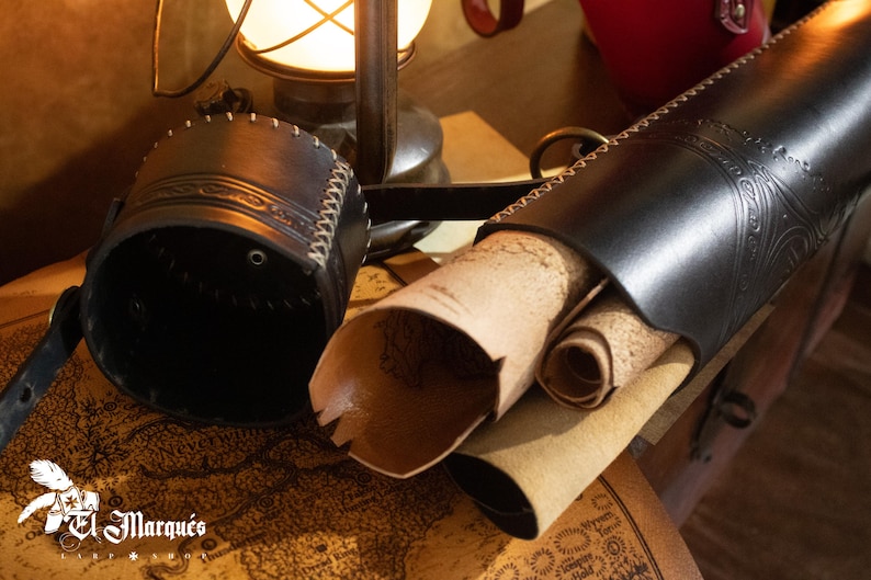Medieval Leather Scroll Holder for Renaissance Fair or Larp - Etsy UK