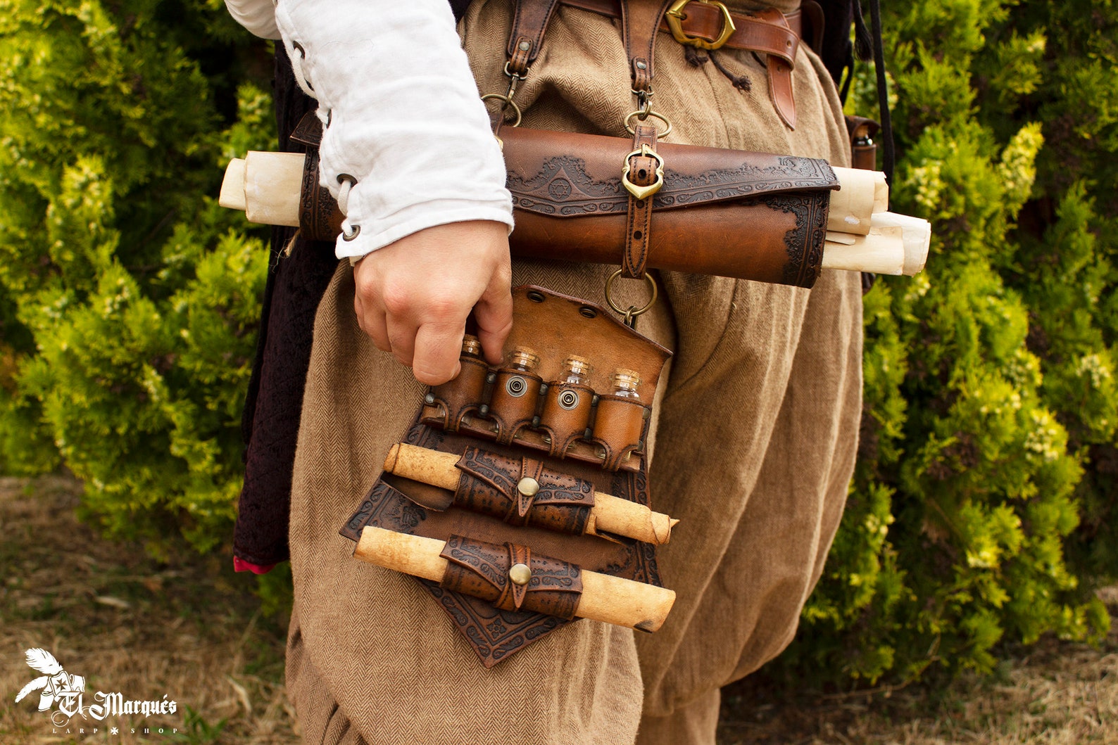 Brown Leather Scroll Holder for Larp. Medieval, Fantasy, Steampunk and ...