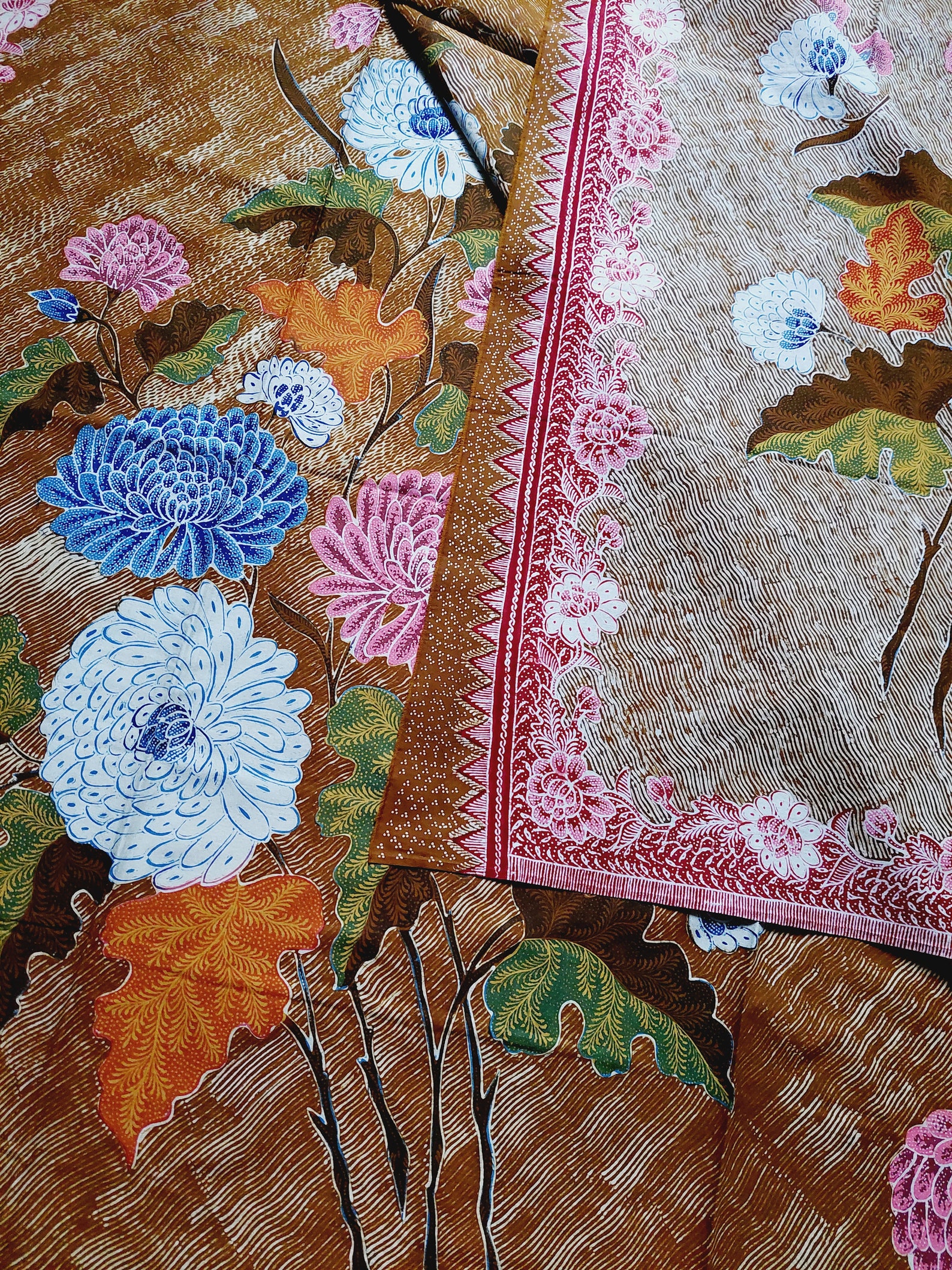 Chrysanthemum Galaran Pekalongan BATIK ARTWORK, Batik Tulis Sarong ...