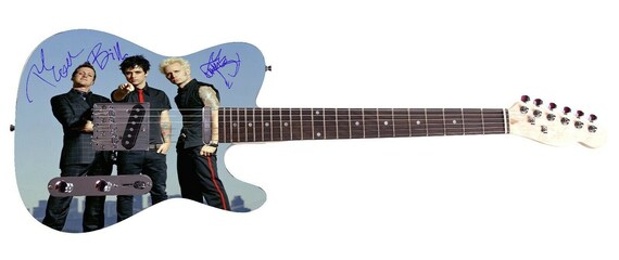 Green Day Autographed Point Photo Guitar - Etsy