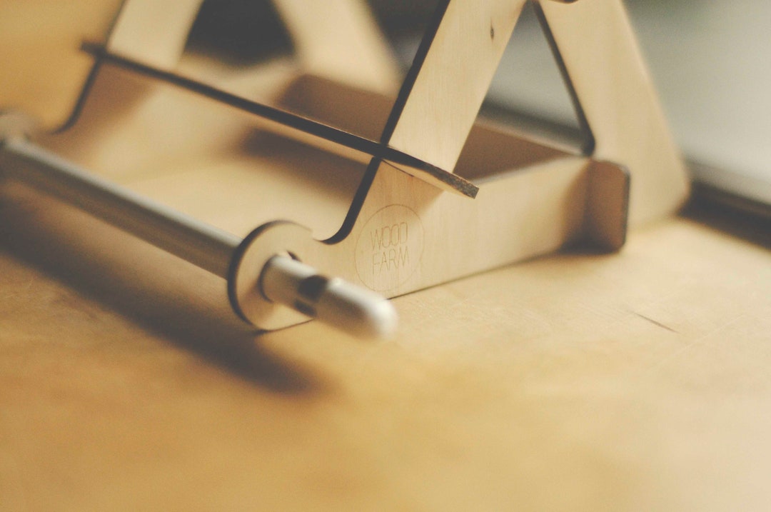 IPad Stand | Wooden iPad Holder | Plywood Tablet Stand | Apple Pencil ...