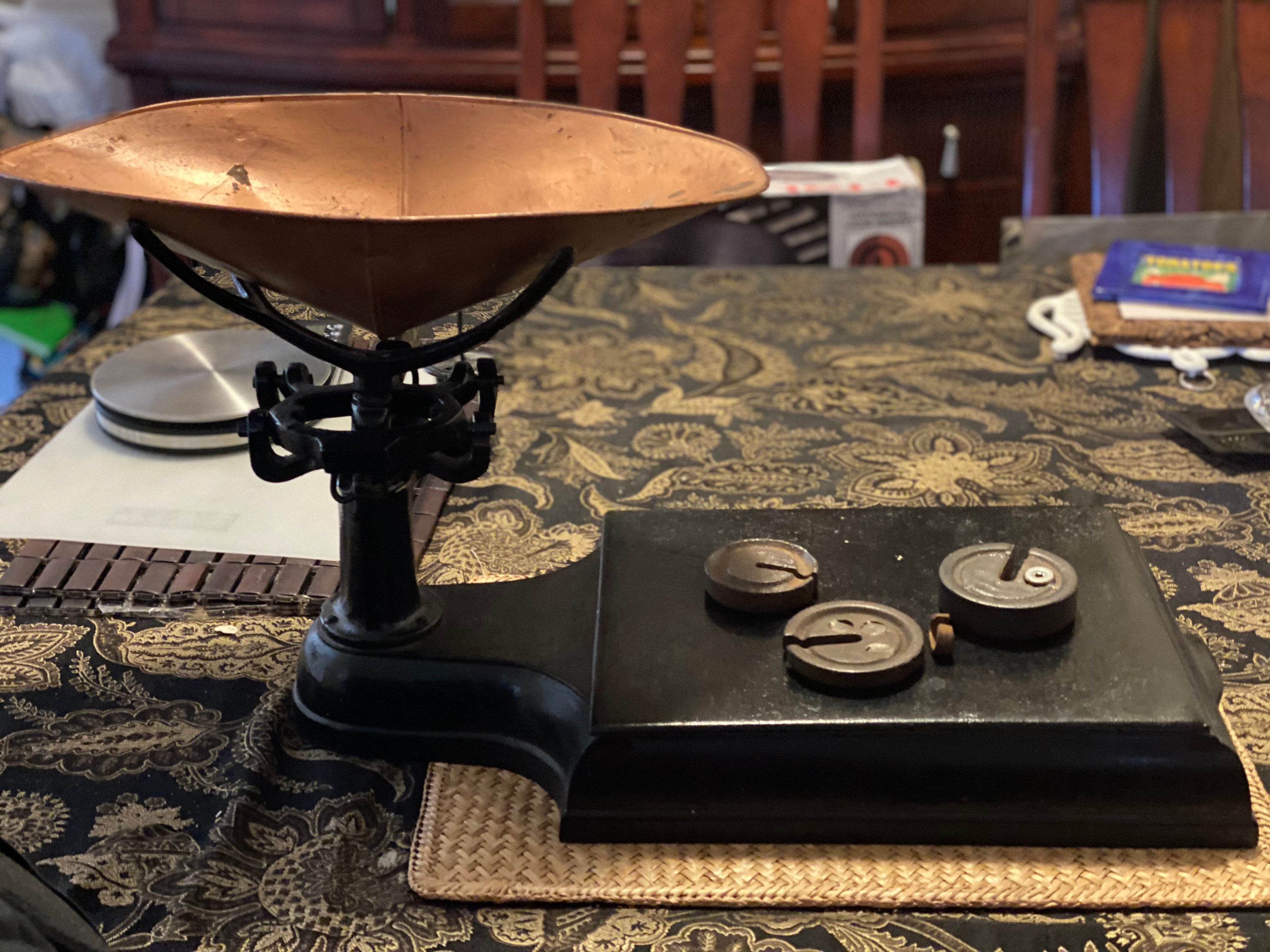 Rare Find Vintage Gurney Hamilton Cast Iron Platform Counter Scale and ...