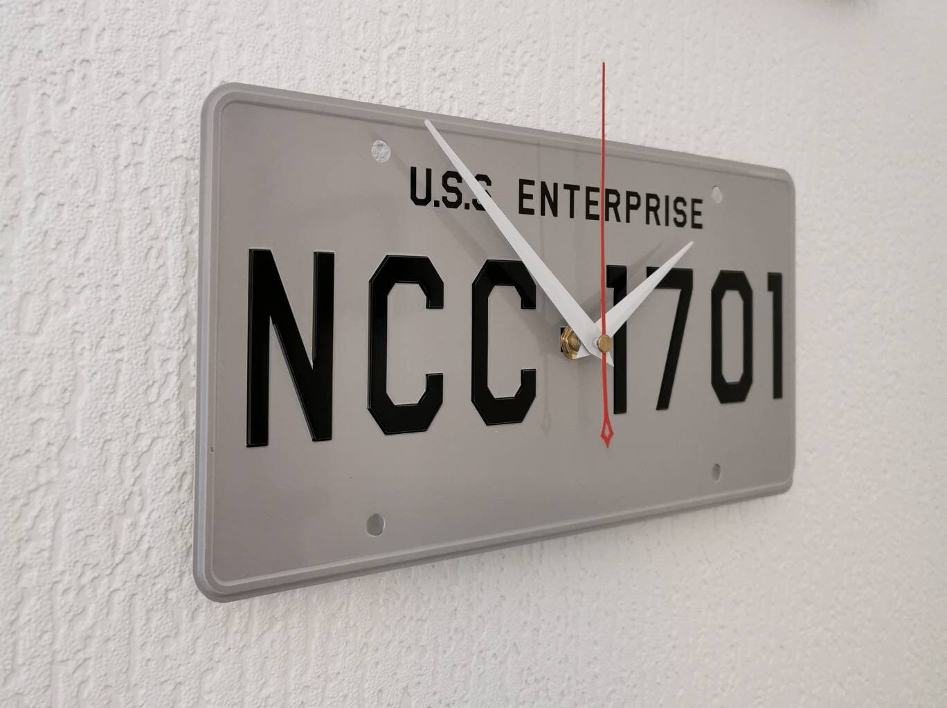 Star Trek Enterprise License Plate Clock Ideal for Home Cinema Room ...