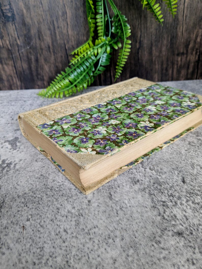 Aurora Leigh 1892 – Antique Vignette Edition Poetry Book - Etsy UK