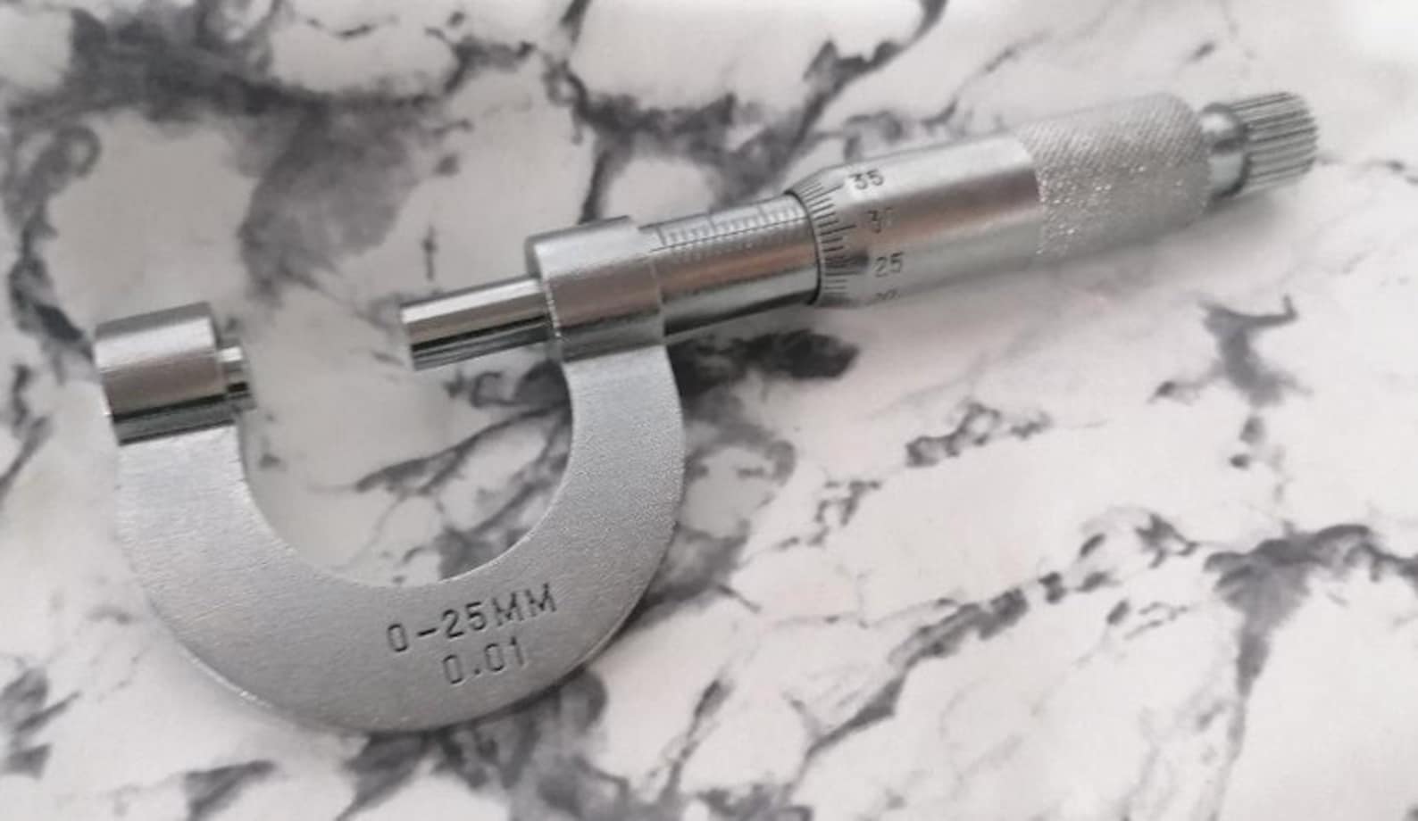 Micro Meter Measuring Tool Engineering Micrometer Measure Device 0-25mm ...