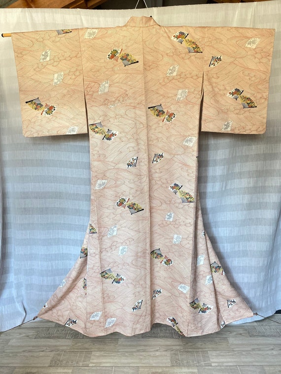 Authentic Kimono, Decorated Robe, White Fan, Stunnin… - Gem
