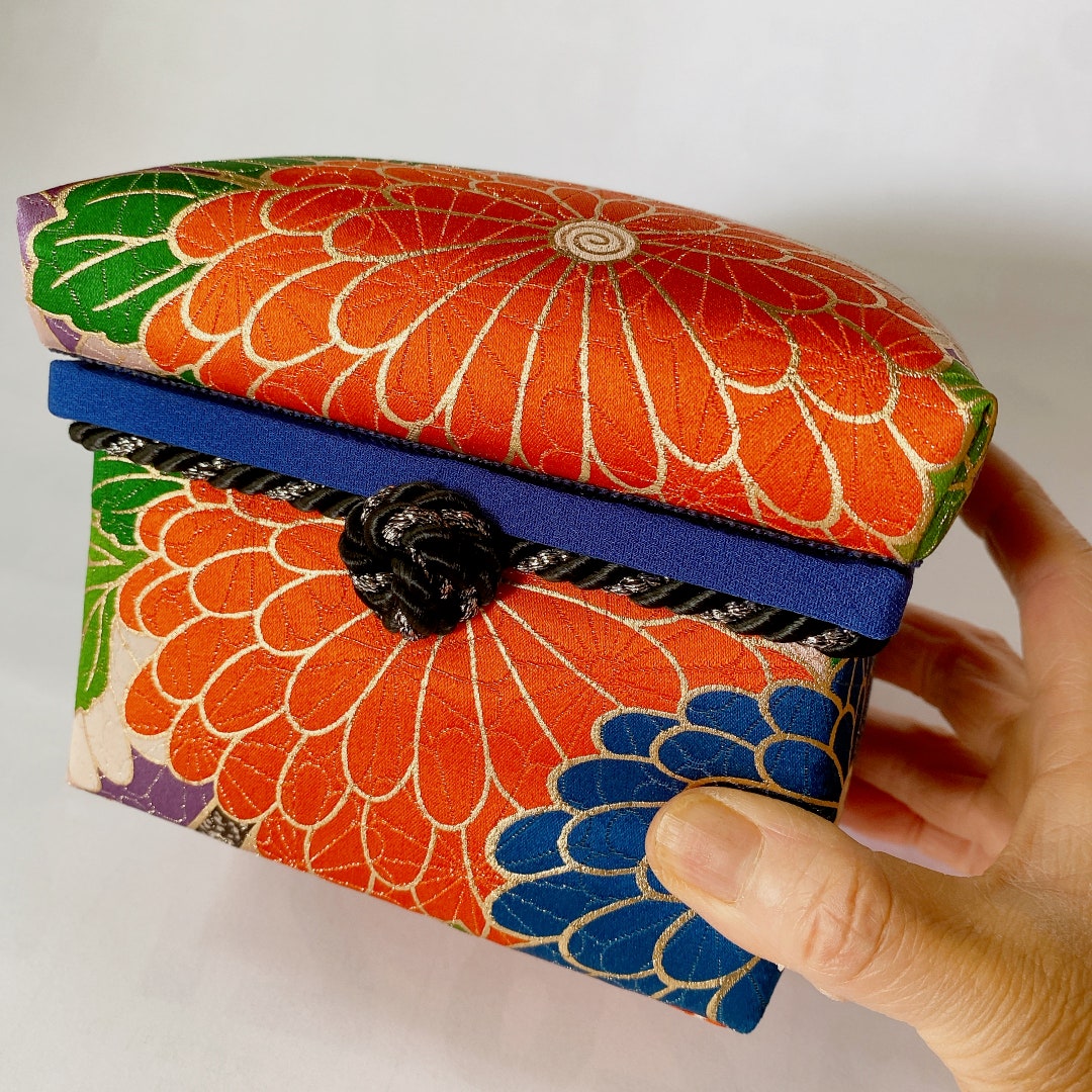 Kimono Fabric Keepsake Box, Japanese Gift Box, Small Wooden Organizer ...
