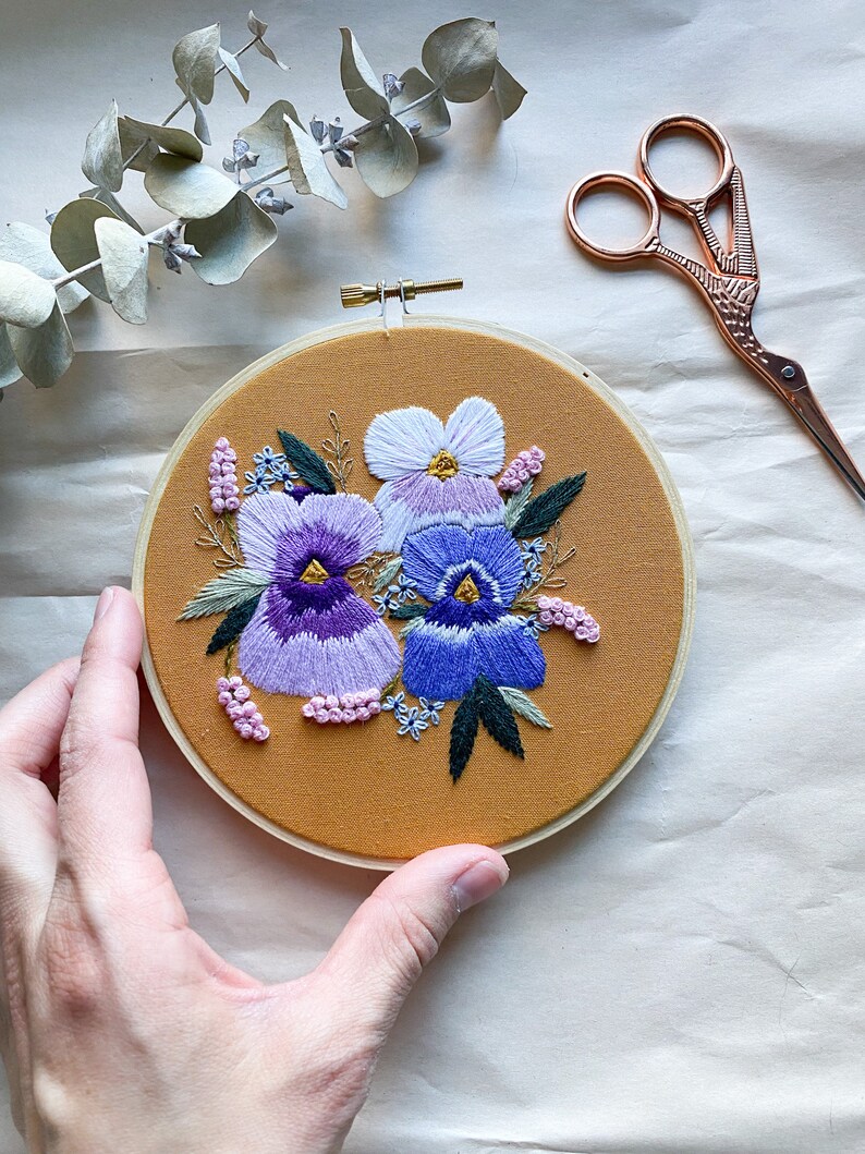 Floral Embroidery Hoop Hand Embroidery Wall Decor Floral - Etsy
