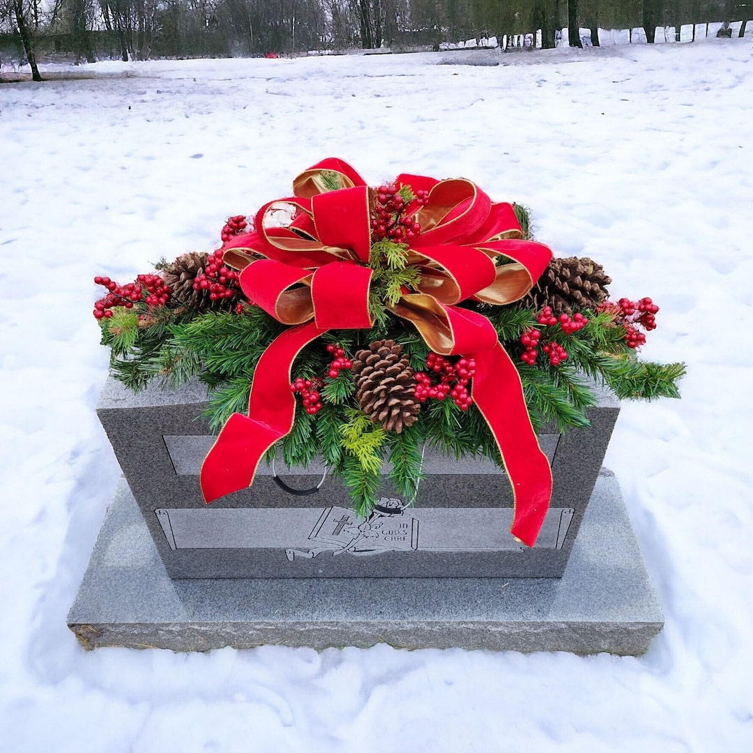 This Christmas Cemetery Saddle Has Winter Pine Greenery, Berries, and ...