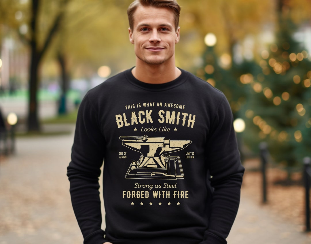 Awesome Blacksmith Funny Blacksmith Shirt Bladesmith Farrier Knife ...