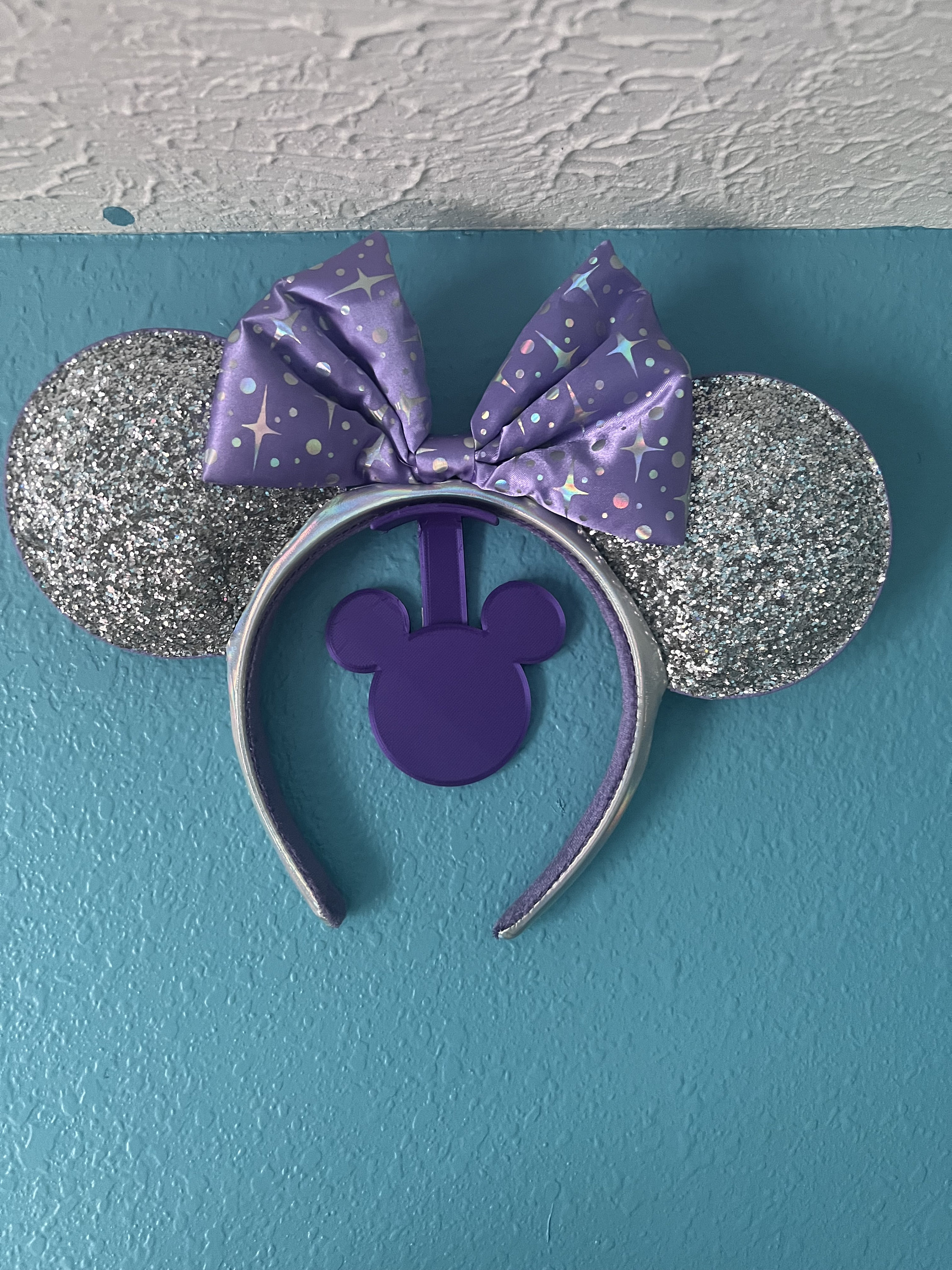 Minnie Mouse Ear Display - Etsy