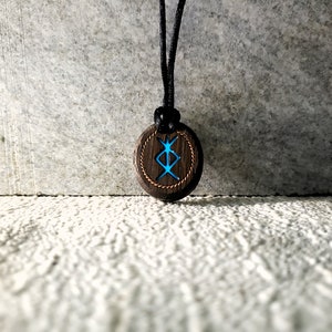 Protection Viking Rune Pendant With Glowing, Rune Necklace, Norse ...
