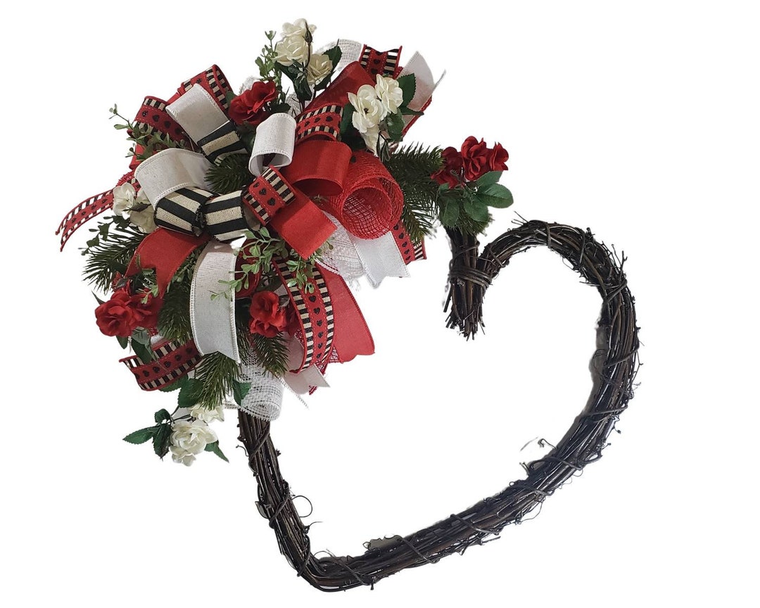 Heart-shaped Grapevine Wreath, Wreath for Front Door, Floral Wreath - Etsy
