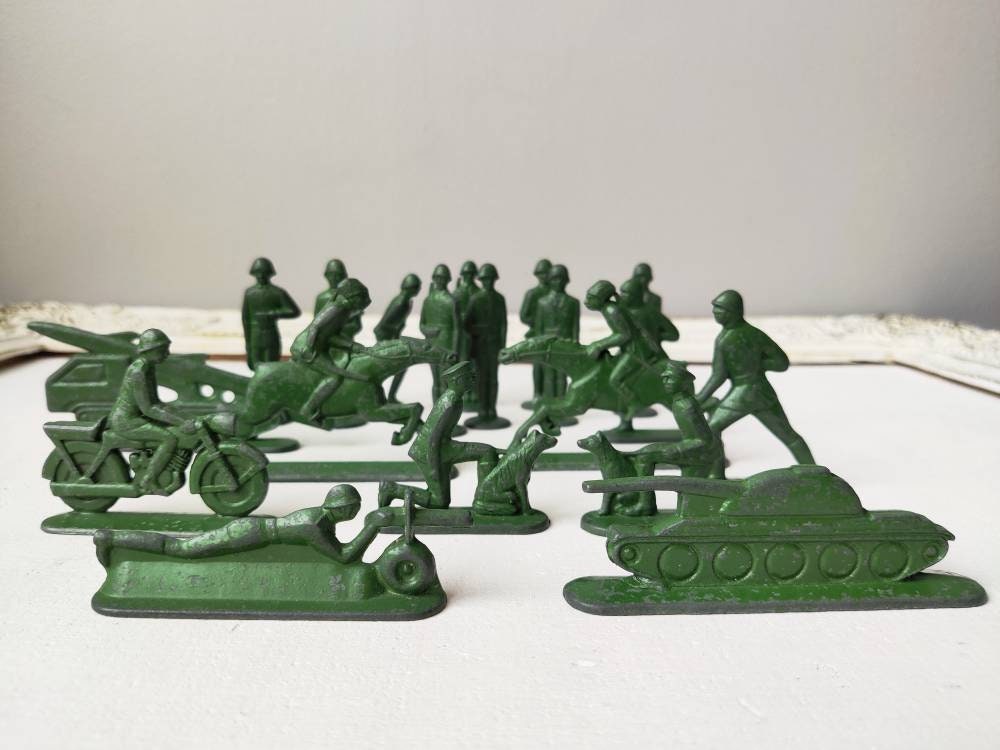 Navy Sailor Russian Red Army Set of 5 Vintage Soviet metal Toy Soldiers ...