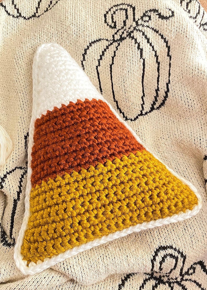 Crochet Pattern/ Candy Corn Pillow/ PDF Download Only - Etsy