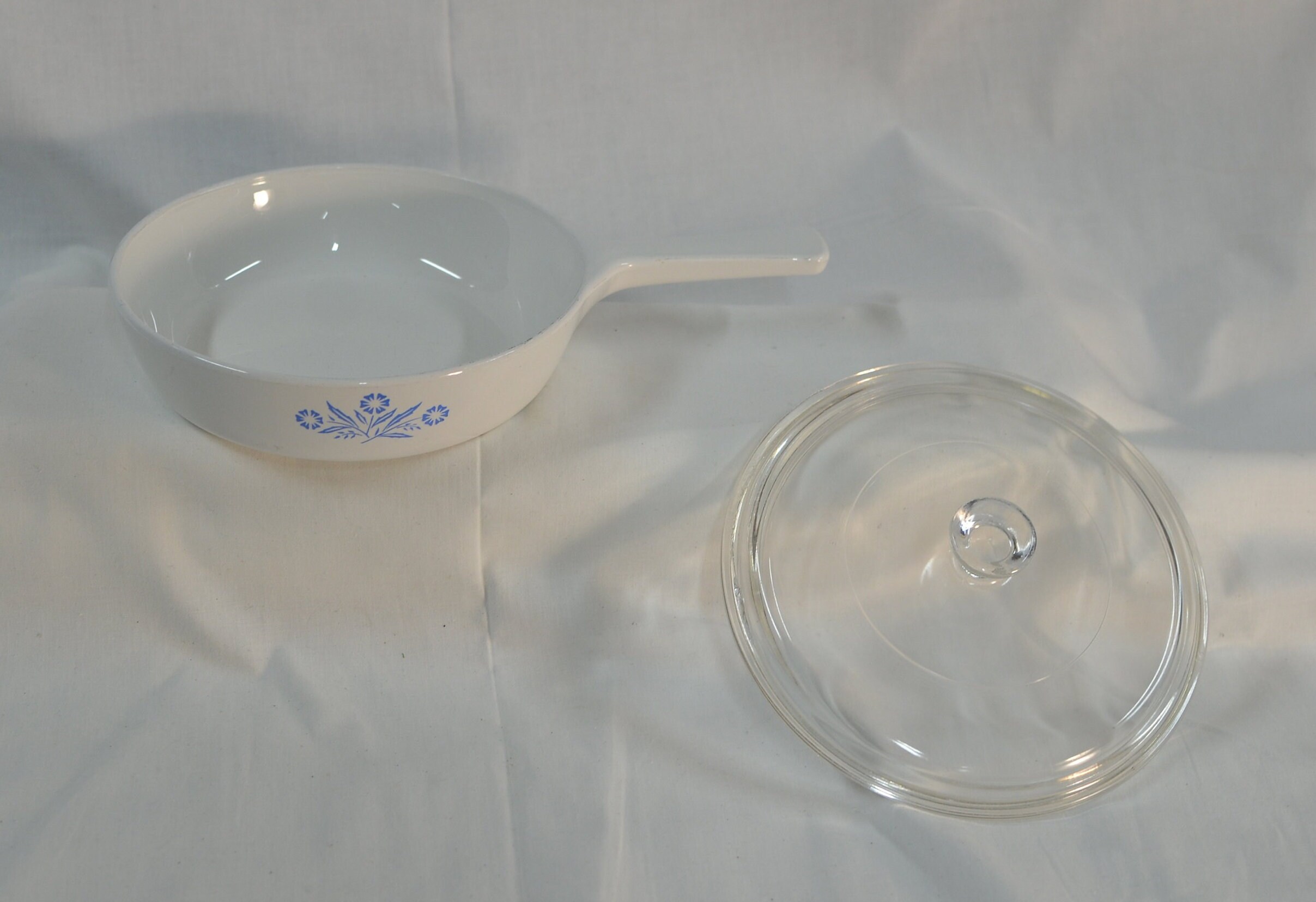 Vintage Blue Cornflower Corning Ware 6 1/2 Frying Pan Skillet With Lid ...