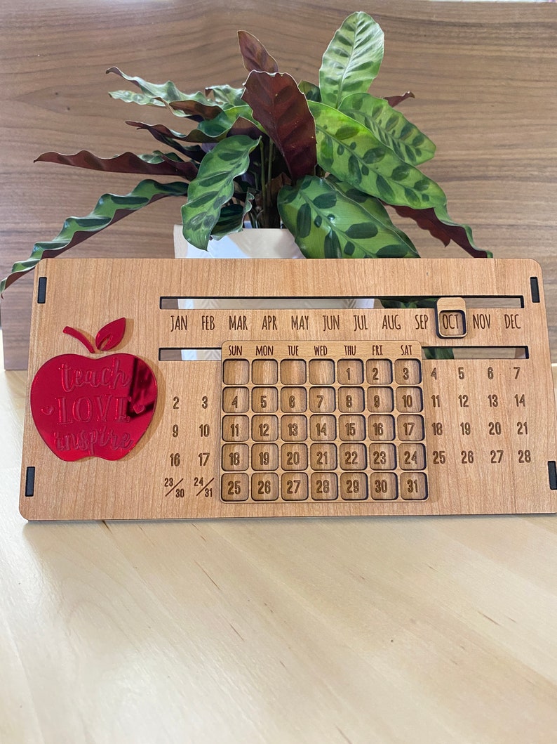 Teacher's Apple, Perpetual Calendar, Desk Calendar, Personalized Custom ...
